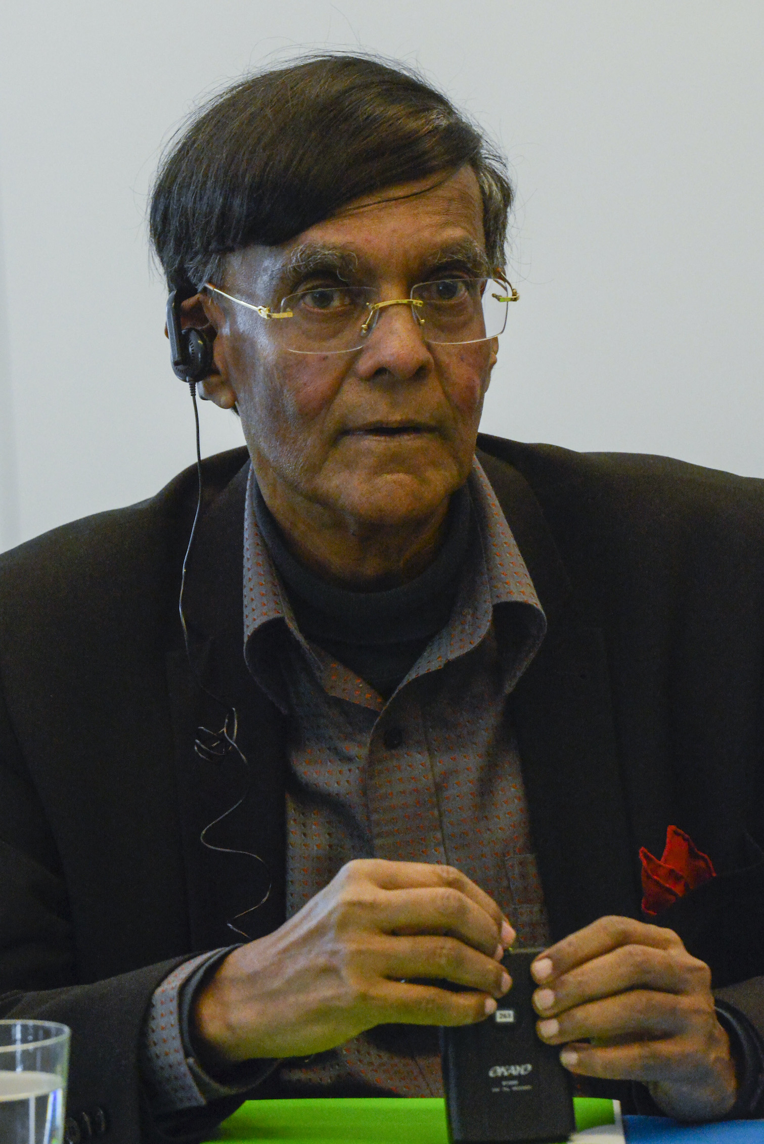 Domingos Bragança felicita Mohan Munasinghe pelo Prémio Planeta Azul 2021