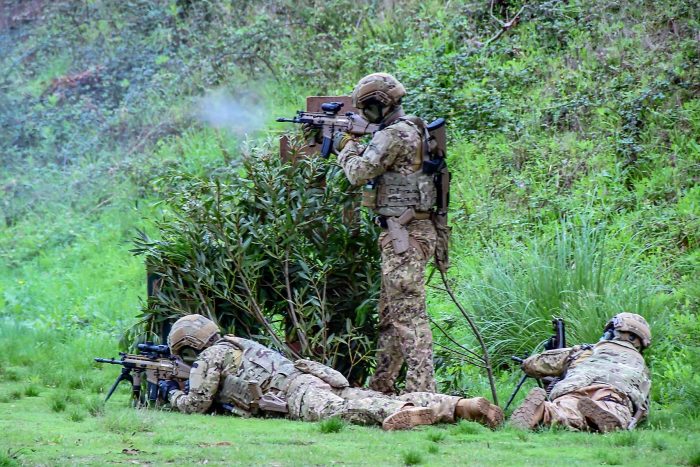 DEMONSTRAÇÃO DE COMANDOS NA CARREGUEIRA